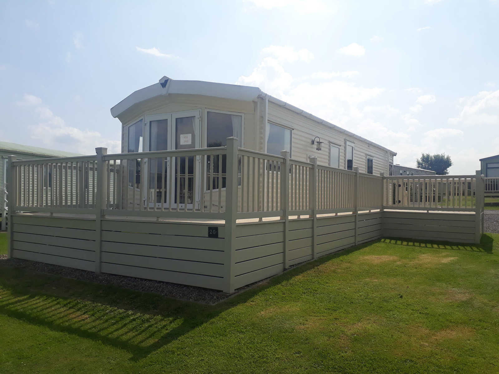 What to look for when you're buying a static caravan - York House Leisure
